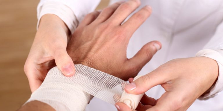 All about Broken Wrist or Colles’ Fracture - SD HOSPITAL
